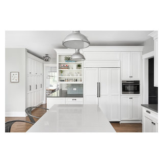 Cooper Woods 2 Story - Classique Chic - Cuisine - Chicago - par ...
