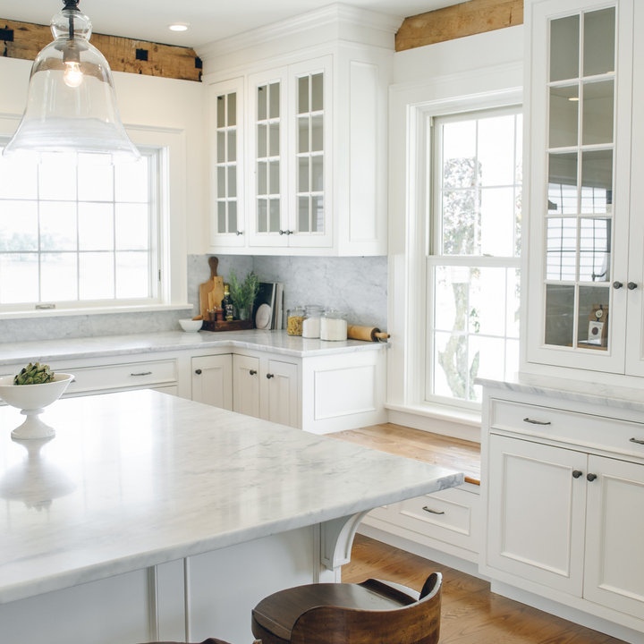 75 Beautiful Farmhouse Kitchen Design Ideas & Pictures | Houzz