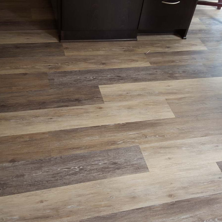 Coretec Ravenswood Oak Vinal Flooring - Photos & Ideas | Houzz