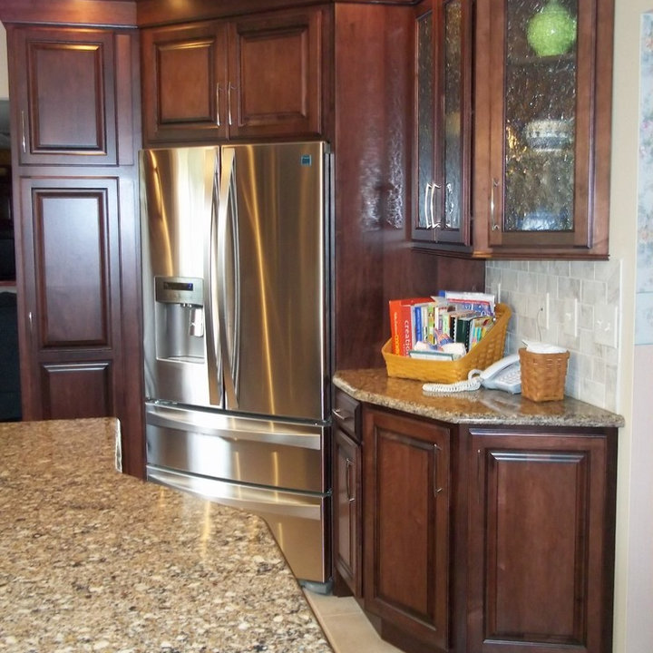 Corner Refrigerator - Photos & Ideas | Houzz