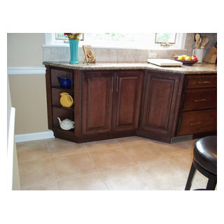 Corner Refrigerator Kitchen Renovation - Traditional - Kitchen ...