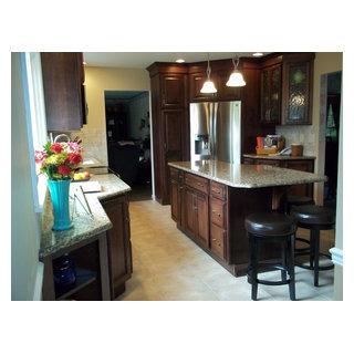 Corner Refrigerator Kitchen Renovation - Traditional - Kitchen ...