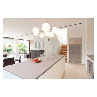 Corner Terrace House @ Bloxhome Drive - Singapore - Modern - Kitchen ...