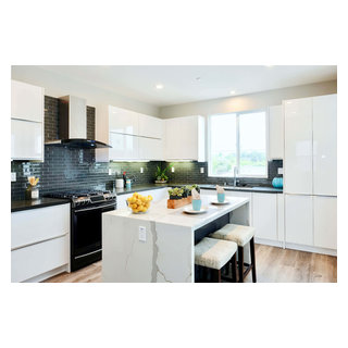 Costa Mesa New Townhouse - Modern - Kitchen - Los Angeles - by User | Houzz