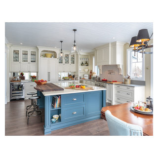 Countryside Traditional Kitchen - Astro Design - Ottawa - Traditional ...