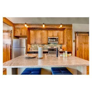 Cozy Canoe Cabin - Craftsman - Kitchen - Denver - by Cabin Architecture ...