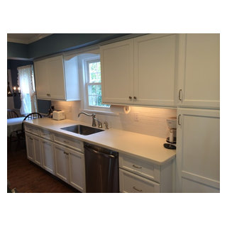Cozy, Comfy, Country Kitchen - Traditional - Kitchen - New York - by ...