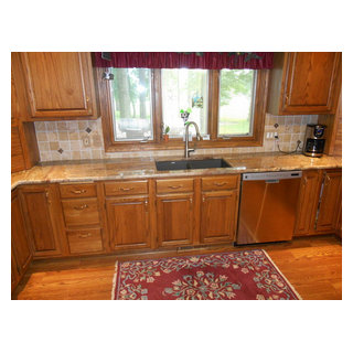 Crema Bordeaux - Traditional - Kitchen - Cleveland - by Chippewa Stone ...