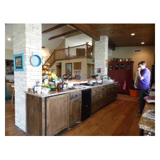 Custom Country Style Kitchen Remodel - Farmhouse - Kitchen - Austin ...