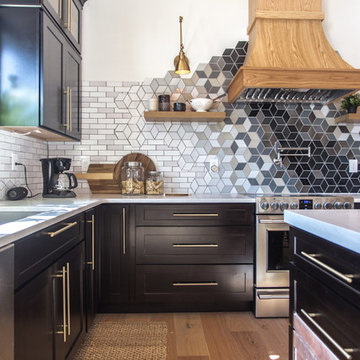 Diamond Shaped Backsplash Tile - Photos & Ideas | Houzz