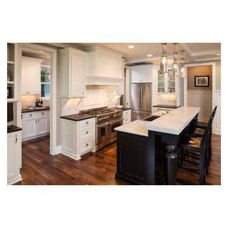 Custom Home Lake Minnetonka Stubbs Bay - Traditional - Kitchen ...