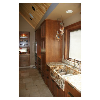 Custom Home Renovation - Traditional - Kitchen - Omaha - by Gary ...