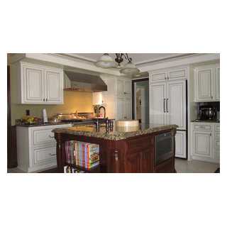 Custom Kitchen Island - Traditional - Kitchen - Chicago - by Wood Front ...