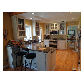 Custom Kitchens - Traditional - Kitchen - Detroit - by Cabinetry By ...