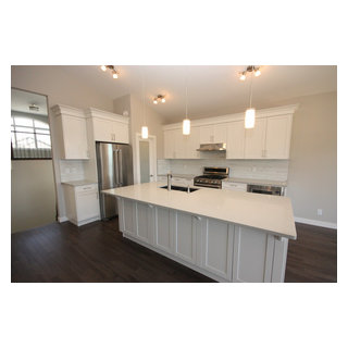Custom Modified Bi-level - Moderne - Cuisine - Calgary - par Laebon ...