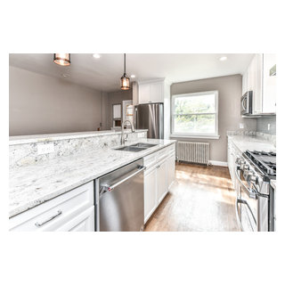 D.C. Kitchen w/ Island Riser - Modern - Kitchen - DC Metro - by Ready 2 ...