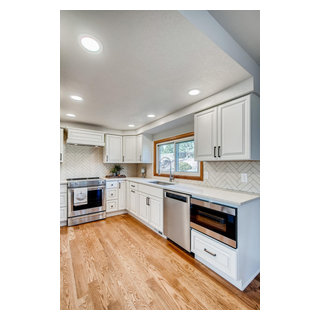 Daisy Kitchen - Traditional - Kitchen - Denver - by D&G (DGHOMEPRO) | Houzz