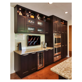 Dark & Charming Kitchen - Transitional - Kitchen - DC Metro - by JACK ...