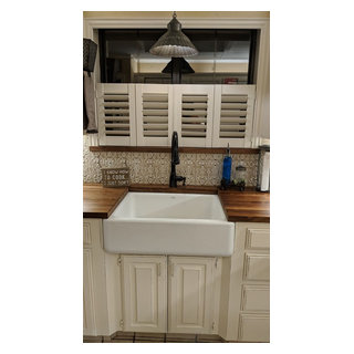 Davis Kitchen - Farmhouse - Kitchen - Dallas - by Alliance Home ...