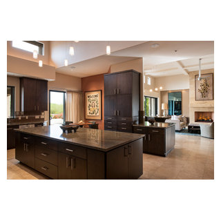 DC Ranch - American Southwest - Kitchen - Phoenix - by CJ Gershon Photography | Houzz IE