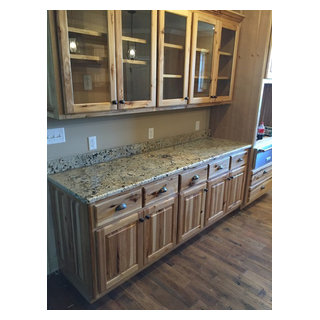 Delicatus Cream Countertops - Traditional - Kitchen - Nashville - by ...