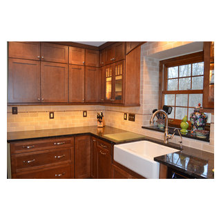 Details make the difference in this backsplash - Arts & Crafts ...