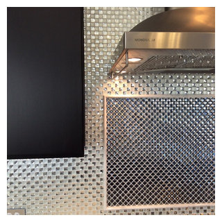 Diamond Bling Kitchen Backsplash - Modern - Kitchen - New York - by ...