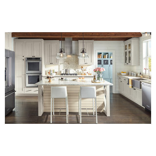 Diamond Cabinets: Modern Farmhouse Kitchen - Transitional - Kitchen ...