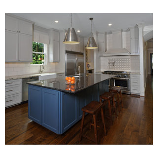 Dignified Dwellings - Transitional - Kitchen - Houston - by Laura ...