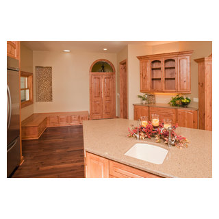 Dining Bench Seat & Built-In Buffet - Traditional - Kitchen - Other ...