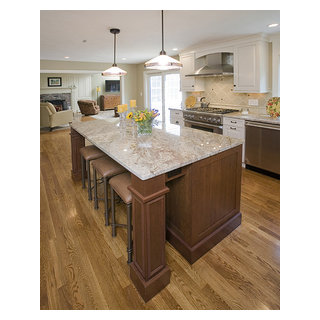 Divine kitchens - Traditional - Kitchen - Boston - by Divine Design ...