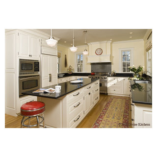 Divine Kitchens LLC - Kitchen - Boston - by Divine Design Center | Houzz