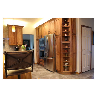 Door Style: Pendleton SP | Species: Hickory | Finish: Truffle ...