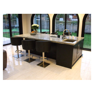 Doris P Bar Stools with Black Leather upholstery - Contemporary ...