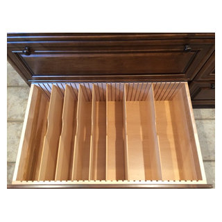 Drawer dividers for pots, pans & lids are fully adjustable - Classique ...