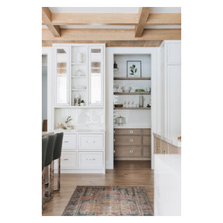 DS Coastal In The Burbs - Transitional - Kitchen - Chicago - by Amy ...