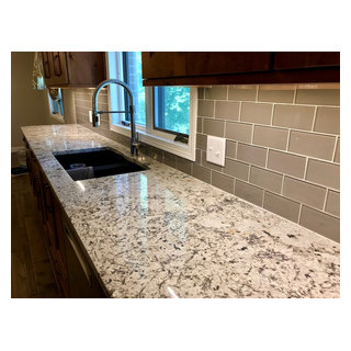 Dura Supreme Cabinets Knotty Alder Butternut Romanix Granite Galley ...