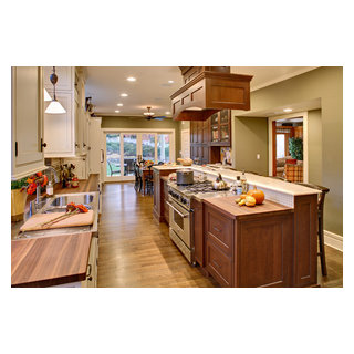 Earth tone Kitchen - Traditional - Kitchen - New York - by One Week ...