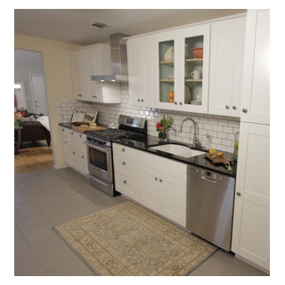 East Austin - Traditional - Kitchen - Portland - by Tonya Hopkins ...