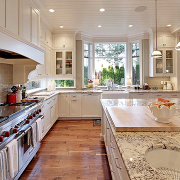 Odd Shaped Rooms Kitchen Ideas - Photos & Ideas | Houzz