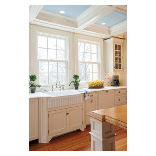 Elegant Sun-Filled Kitchen - Farmhouse - Kitchen - Boston - by Crown ...