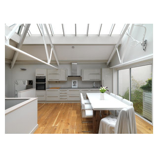 Enigmatic Fulham space renovation - Modern - Kitchen - London - by ...