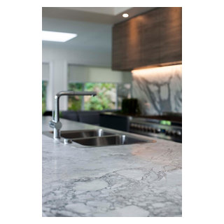 Entertainer - Contemporary - Kitchen - Sydney - by Impala Kitchens and ...