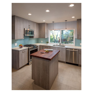 Escondido Modern Kitchen - Moderno - Cucina - San Diego - di Gallery ...