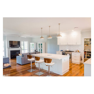 EssaStone Chalkstone Gloss - Transitional - Kitchen - Other - by CR ...