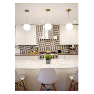 Estrella Pattern - Contemporary - Kitchen - Dallas - by Riad Tile | Houzz