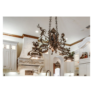 Fabulous DALLAS! - Rustic - Kitchen - Dallas - by Doane Designs | Houzz