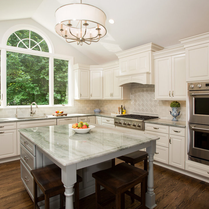 Drop Off Station - Photos & Ideas | Houzz