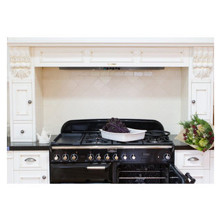 Falcon Classic Deluxe Upright Range Cooker and Integrated Rangehood ...