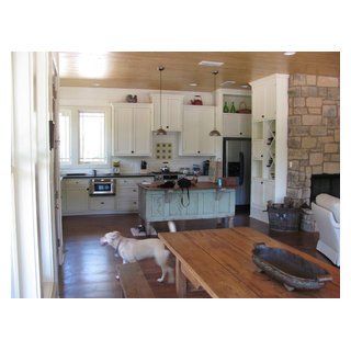farmhouse, brenham, tx - Farmhouse - Kitchen - Houston - by Allen Irvin ...